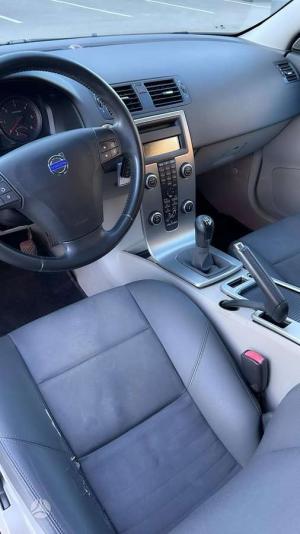 Melns Volvo C30 2009 Klaipėda, ar dzinēja tilpumu 1.56 L un nobraukumu 225 tūkst. km par 2399 €, foto 7 vietnē AUTOMOTO.COM.LV