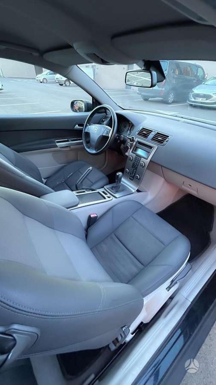 Melns Volvo C30 2009 Klaipėda, ar dzinēja tilpumu 1.56 L un nobraukumu 225 tūkst. km par 2399 €, foto 10 vietnē AUTOMOTO.COM.LV