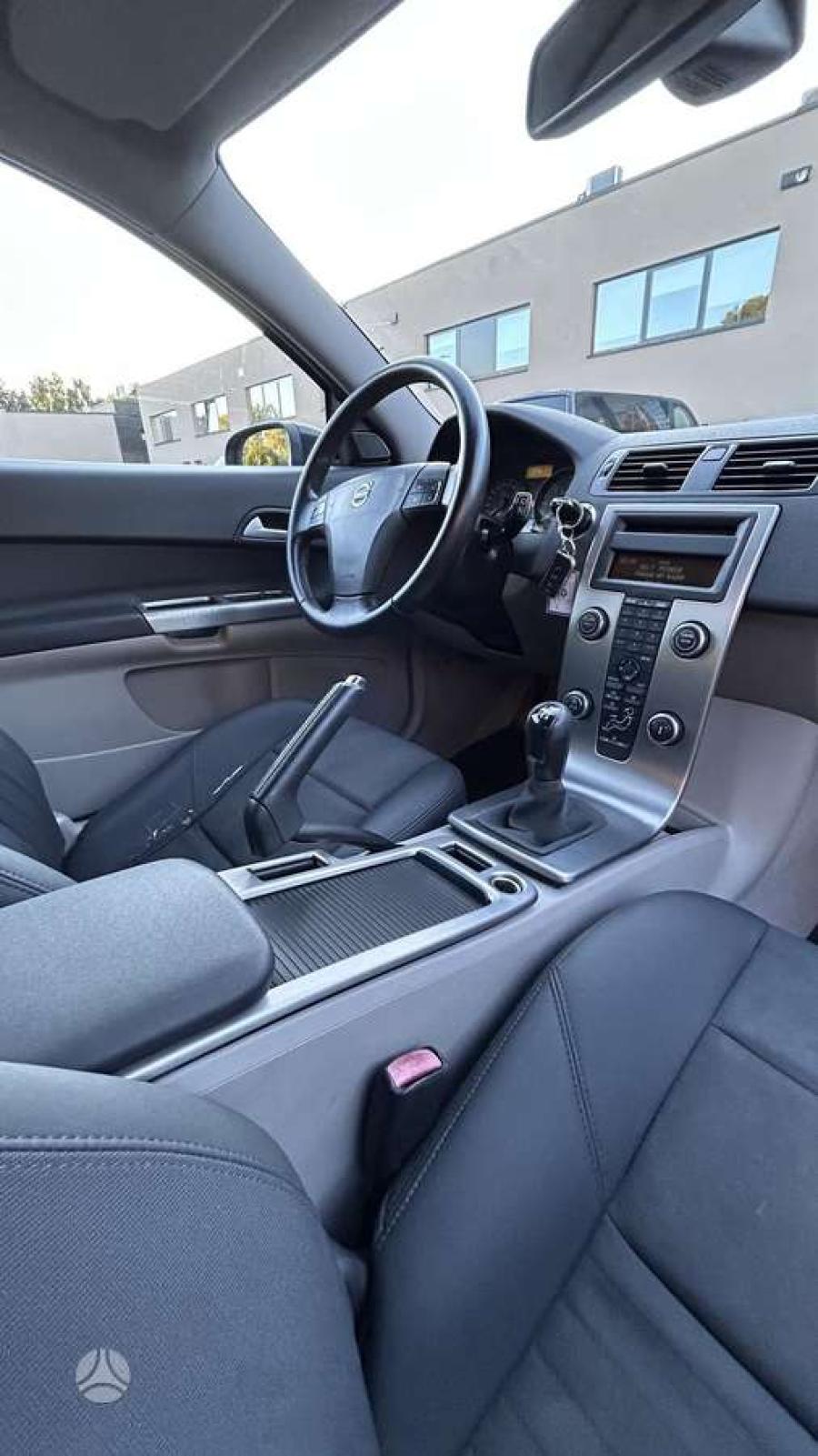 Melns Volvo C30 2009 Klaipėda, ar dzinēja tilpumu 1.56 L un nobraukumu 225 tūkst. km par 2399 €, foto 11 vietnē AUTOMOTO.COM.LV