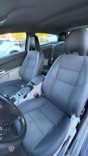 Melns Volvo C30 2009 Klaipėda, ar dzinēja tilpumu 1.56 L un nobraukumu 225 tūkst. km par 2399 €, foto 12 vietnē AUTOMOTO.COM.LV