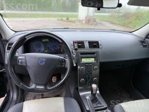 Melns Volvo C30 2010 Rīga, ar dzinēja tilpumu 1.60 L un nobraukumu 248 tūkst. km par 3150 €, foto 7 vietnē AUTOMOTO.COM.LV