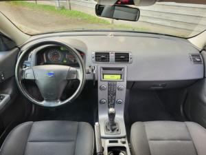 Melns Volvo C30 2010 Rīga, ar dzinēja tilpumu 1.60 L un nobraukumu 194 tūkst. km par 4290 €, foto 9 vietnē AUTOMOTO.COM.LV