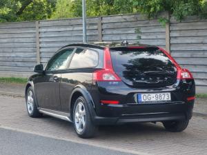 Melns Volvo C30 2010 Rīga, ar dzinēja tilpumu 1.60 L un nobraukumu 194 tūkst. km par 4290 €, foto 17 vietnē AUTOMOTO.COM.LV