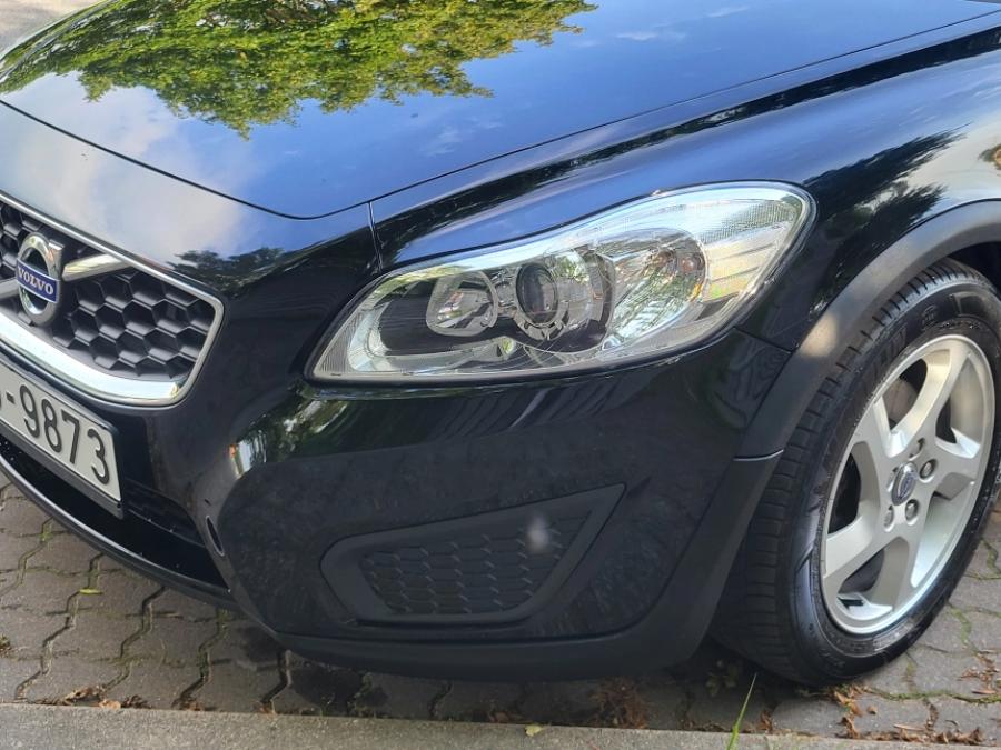 Melns Volvo C30 2010 Rīga, ar dzinēja tilpumu 1.60 L un nobraukumu 194 tūkst. km par 4290 €, foto 19 vietnē AUTOMOTO.COM.LV