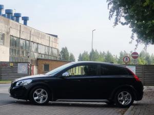 Melns Volvo C30 2010 Rīga, ar dzinēja tilpumu 1.60 L un nobraukumu 194 tūkst. km par 4290 €, foto 41 vietnē AUTOMOTO.COM.LV