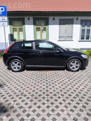 Melns Volvo C30 2010 Rīga, ar dzinēja tilpumu 1.60 L un nobraukumu 213 tūkst. km par 3350 €, foto 7 vietnē AUTOMOTO.COM.LV