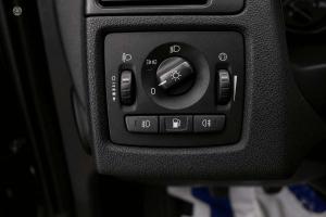 Black Volvo C30 2010 in Vilnius, with an engine capacity of 2.00 L and mileage of 250 thousand km for 3390 €, photo 8 on AUTOMOTO.COM.LV