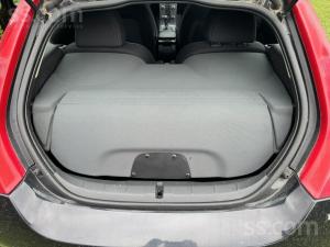 Melns Volvo C30 2010 Rēzekne, ar dzinēja tilpumu 1.60 L un nobraukumu 288 tūkst. km par 4200 €, foto 14 vietnē AUTOMOTO.COM.LV