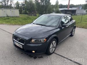 Черный Вольво Ц30 2010 в Валмиера, объемом двигателя 1.60 л и пробегом 334 тыс. км за 2550 €, фото  на AUTOMOTO.COM.LV
