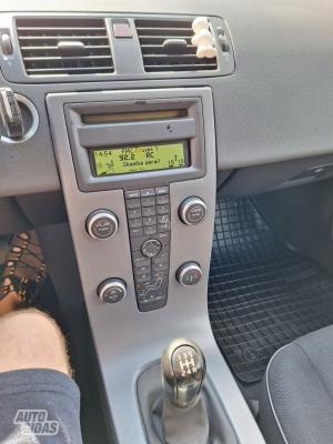 Черный Вольво Ц30 2010 в Радвилишкис, объемом двигателя 1.60 л и пробегом 216 тыс. км за 3300 €, фото 12 на AUTOMOTO.COM.LV