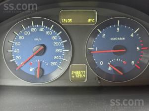 Черный Вольво Ц30 2010 в Рига, объемом двигателя 1.60 л и пробегом 0 тыс. км за 3200 €, фото 9 на AUTOMOTO.COM.LV