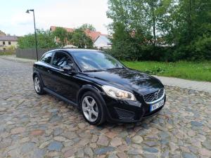 Black Volvo C30 2011 in Riga, with an engine capacity of 1.60 L and mileage of 232 thousand km for 3990 €, photo 5 on AUTOMOTO.COM.LV