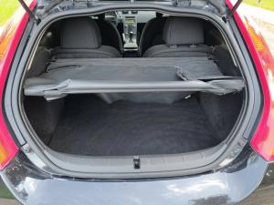 Black Volvo C30 2011 in Riga, with an engine capacity of 1.60 L and mileage of 232 thousand km for 3990 €, photo 14 on AUTOMOTO.COM.LV