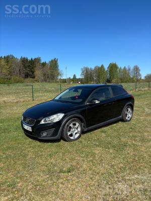 Black Volvo C30 2011 in Kuldiga, with an engine capacity of 2.00 L and mileage of 289 thousand km for 3850 €, photo  on AUTOMOTO.COM.LV
