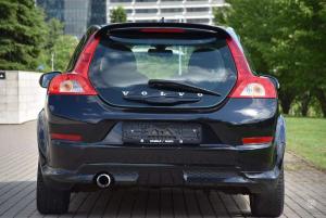 Melns Volvo C30 2011 Viļņa, ar dzinēja tilpumu 1.60 L un nobraukumu 265 tūkst. km par 3600 €, foto 6 vietnē AUTOMOTO.COM.LV