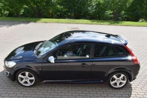 Melns Volvo C30 2011 Viļņa, ar dzinēja tilpumu 1.60 L un nobraukumu 265 tūkst. km par 3600 €, foto 9 vietnē AUTOMOTO.COM.LV