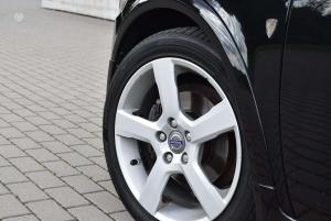Melns Volvo C30 2011 Viļņa, ar dzinēja tilpumu 1.60 L un nobraukumu 265 tūkst. km par 3600 €, foto 21 vietnē AUTOMOTO.COM.LV