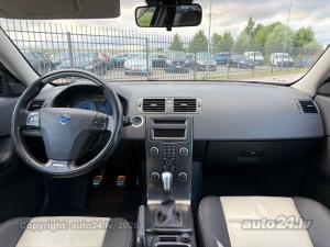 Melns Volvo C30 2011 Tartu, ar dzinēja tilpumu 1.60 L un nobraukumu 238 tūkst. km par 4290 €, foto 10 vietnē AUTOMOTO.COM.LV