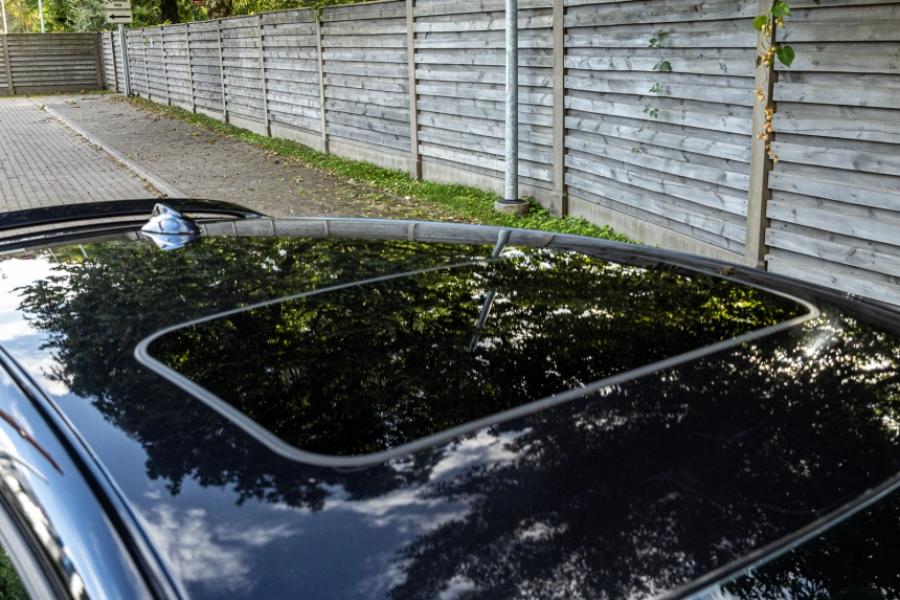Melns Volvo C30 2012 Rīga, ar dzinēja tilpumu 1.60 L un nobraukumu 235 tūkst. km par 5490 €, foto 6 vietnē AUTOMOTO.COM.LV