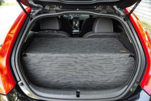 Melns Volvo C30 2012 Rīga, ar dzinēja tilpumu 1.60 L un nobraukumu 235 tūkst. km par 5490 €, foto 16 vietnē AUTOMOTO.COM.LV