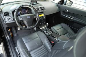 Melns Volvo C30 2012 Rīga, ar dzinēja tilpumu 1.60 L un nobraukumu 235 tūkst. km par 5490 €, foto 19 vietnē AUTOMOTO.COM.LV
