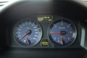 Melns Volvo C30 2012 Rīga, ar dzinēja tilpumu 1.60 L un nobraukumu 235 tūkst. km par 5490 €, foto 26 vietnē AUTOMOTO.COM.LV