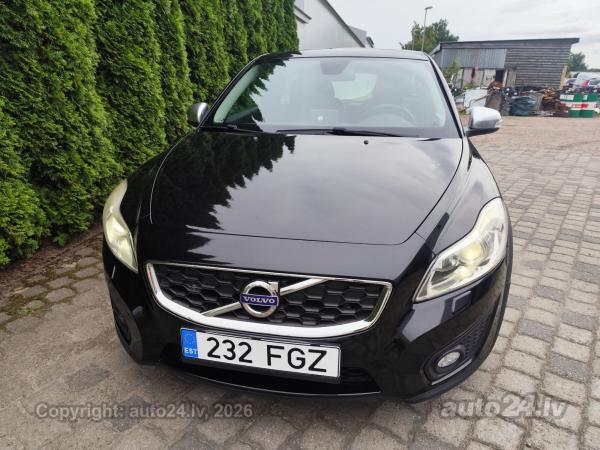 Melns Volvo C30 2012 Paide, ar dzinēja tilpumu 1.60 L un nobraukumu 262 tūkst. km par 4990 €, foto 2 vietnē AUTOMOTO.COM.LV