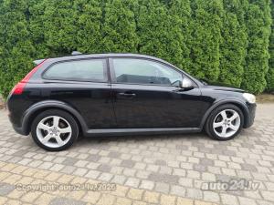Black Volvo C30 2012 in Paide, with an engine capacity of 1.60 L and mileage of 262 thousand km for 4990 €, photo 10 on AUTOMOTO.COM.LV