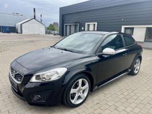 Black Volvo C30 2012 in Kaunas, with an engine capacity of 1.60 L and mileage of 327 thousand km for 3999 €, photo 5 on AUTOMOTO.COM.LV