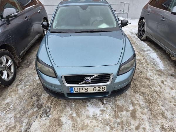 Blue Volvo C30 2007 in Kaunas, with an engine capacity of 1.56 L and mileage of 341 thousand km for 1050 €, photo 2 on AUTOMOTO.COM.LV