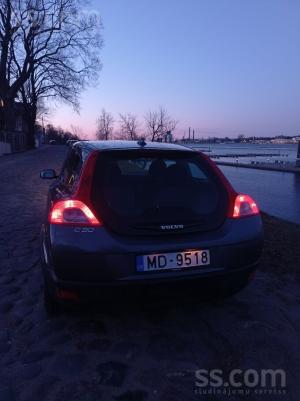 Blue Volvo C30 2007 in Riga, with an engine capacity of 2.00 L and mileage of 290 thousand km for 3200 €, photo 3 on AUTOMOTO.COM.LV