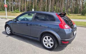 Blue Volvo C30 2007 in Riga, with an engine capacity of 2.40 L and mileage of 270 thousand km for 4000 €, photo 5 on AUTOMOTO.COM.LV