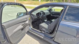 Blue Volvo C30 2007 in Riga, with an engine capacity of 2.40 L and mileage of 270 thousand km for 4000 €, photo 7 on AUTOMOTO.COM.LV