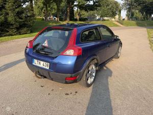 Blue Volvo C30 2007 in Kelme, with an engine capacity of 1.56 L and mileage of 180 thousand km for 1699 €, photo 6 on AUTOMOTO.COM.LV