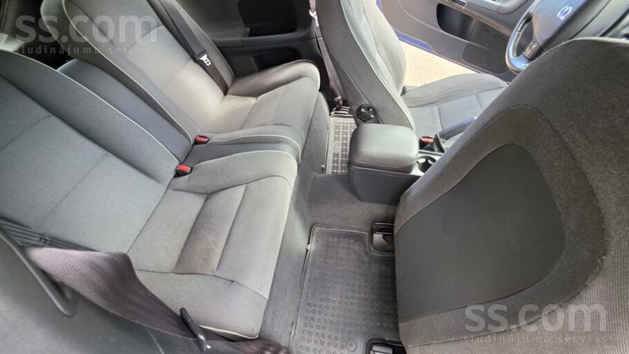 Zils Volvo C30 2007 Daugavpils, ar dzinēja tilpumu 1.60 L un nobraukumu 358 tūkst. km par 1950 €, foto 13 vietnē AUTOMOTO.COM.LV