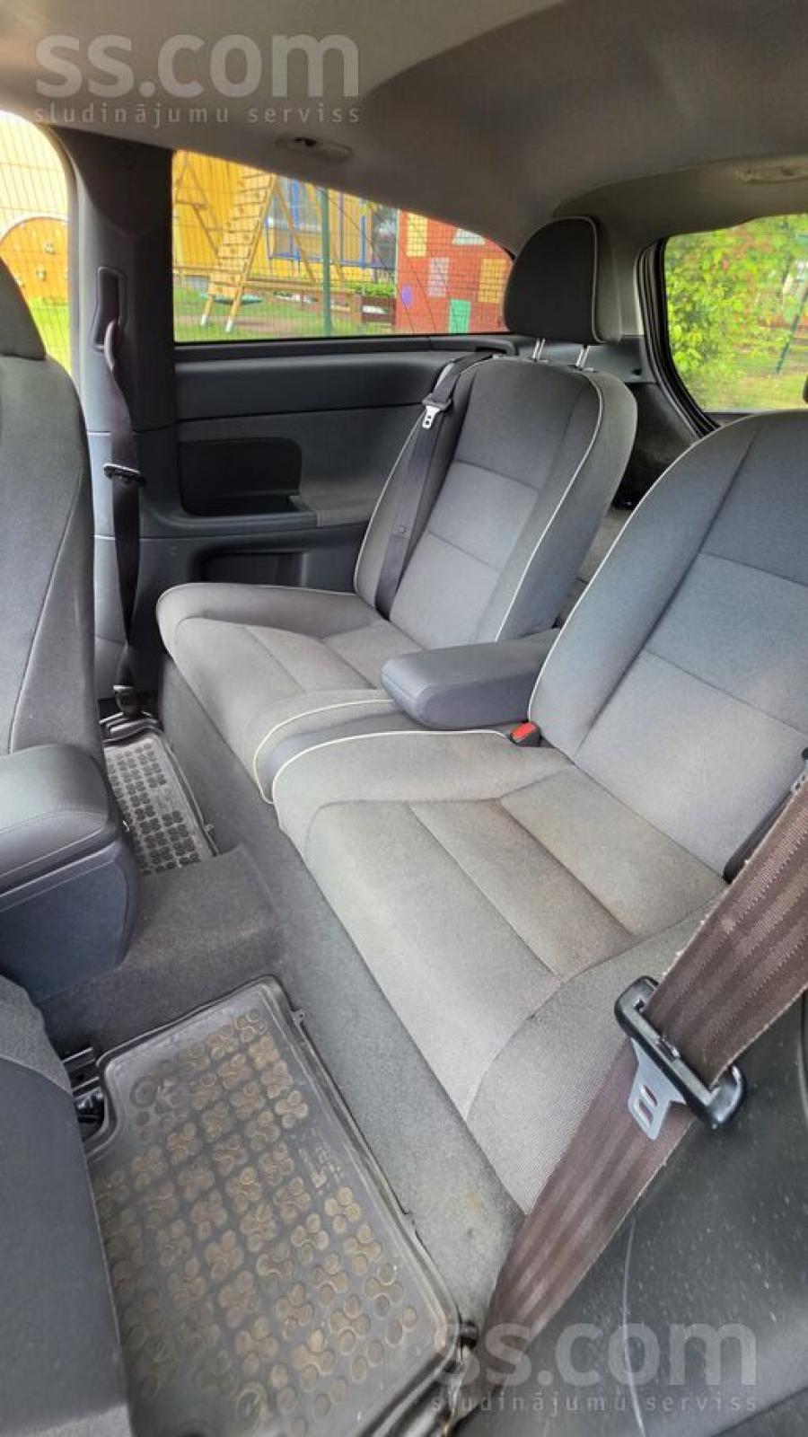 Zils Volvo C30 2007 Daugavpils, ar dzinēja tilpumu 1.60 L un nobraukumu 358 tūkst. km par 1950 €, foto 18 vietnē AUTOMOTO.COM.LV