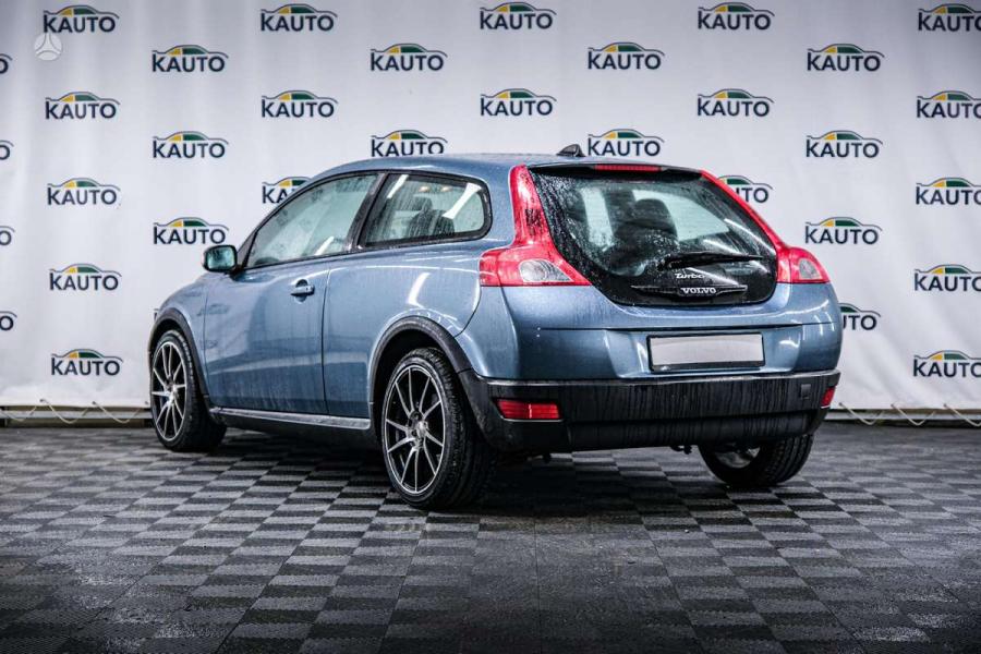 Zils Volvo C30 2008 Kauņa, ar dzinēja tilpumu 2.00 L un nobraukumu 0 tūkst. km par 2990 €, foto 3 vietnē AUTOMOTO.COM.LV