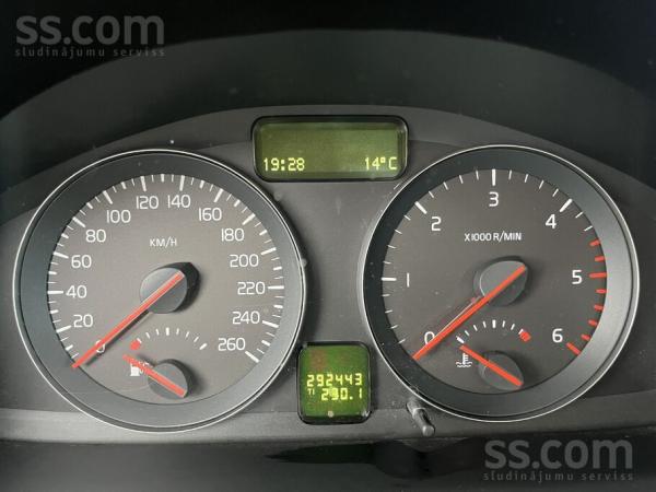 Синий Вольво Ц30 2009 в Юрмала, объемом двигателя 2.00 л и пробегом 292 тыс. км за 2450 €, фото 5 на AUTOMOTO.COM.LV