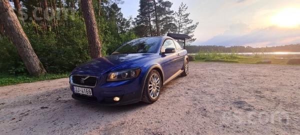 Blue Volvo C30 2009 in Jurmala, with an engine capacity of 1.60 L and mileage of 364 thousand km for 1550 €, photo 1 on AUTOMOTO.COM.LV