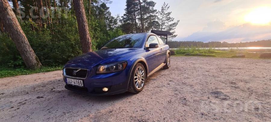 Blue Volvo C30 2009 in Jurmala, with an engine capacity of 1.60 L and mileage of 364 thousand km for 1550 €, photo 1 on AUTOMOTO.COM.LV