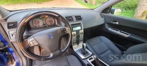 Blue Volvo C30 2009 in Jurmala, with an engine capacity of 1.60 L and mileage of 364 thousand km for 1550 €, photo 11 on AUTOMOTO.COM.LV