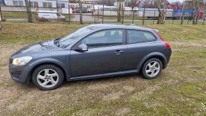 Zils Volvo C30 2010 Viļņa, ar dzinēja tilpumu 1.60 L un nobraukumu 274 tūkst. km par 2300 €, foto 3 vietnē AUTOMOTO.COM.LV