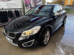 Zils Volvo C30 2010 Rīga, ar dzinēja tilpumu 2.00 L un nobraukumu 248 tūkst. km par 2500 €, foto 8 vietnē AUTOMOTO.COM.LV