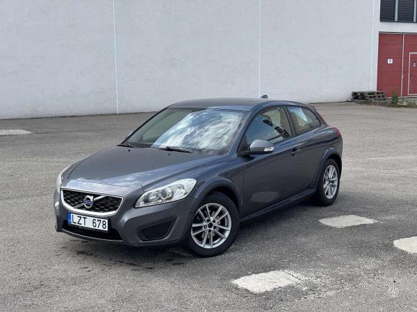 Zils Volvo C30 2010 Kauņa, ar dzinēja tilpumu 1.60 L un nobraukumu 273 tūkst. km par 2499 €, foto 1 vietnē AUTOMOTO.COM.LV