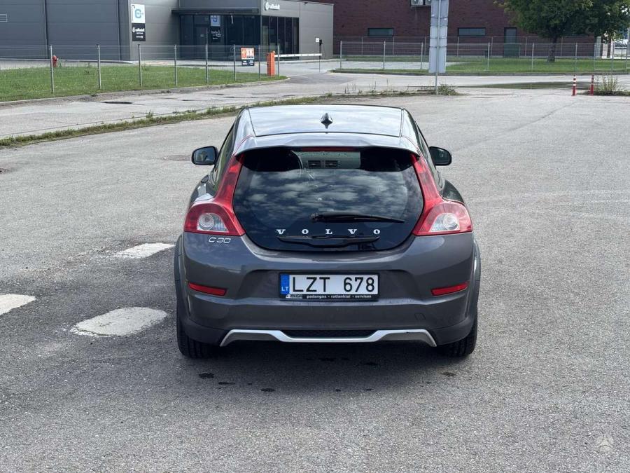 Zils Volvo C30 2010 Kauņa, ar dzinēja tilpumu 1.60 L un nobraukumu 273 tūkst. km par 2499 €, foto 7 vietnē AUTOMOTO.COM.LV
