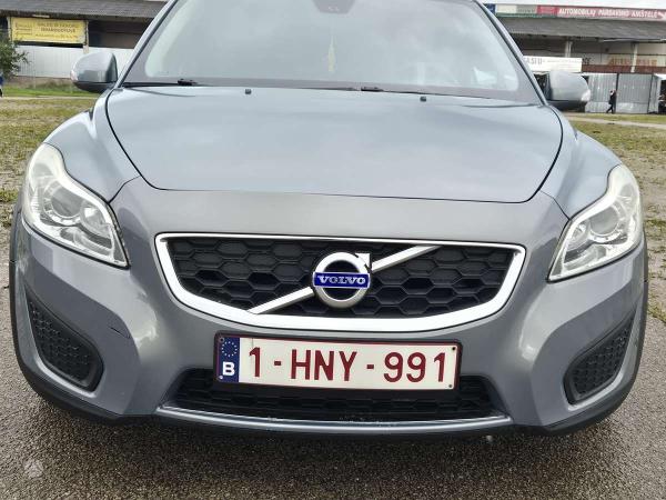Blue Volvo C30 2010 in Siauliai, with an engine capacity of 1.60 L and mileage of 225 thousand km for 2850 €, photo 1 on AUTOMOTO.COM.LV