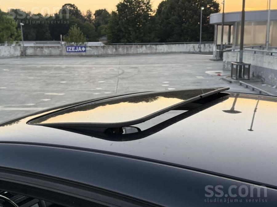 Blue Volvo C30 2010 in Riga, with an engine capacity of 2.50 L and mileage of 244 thousand km for 6500 €, photo 10 on AUTOMOTO.COM.LV