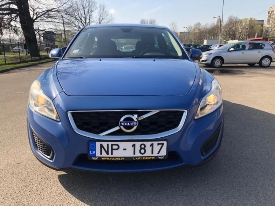 Zils Volvo C30 2011 Rīga, ar dzinēja tilpumu 1.60 L un nobraukumu 272 tūkst. km par 4950 €, foto 6 vietnē AUTOMOTO.COM.LV