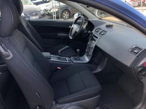 Zils Volvo C30 2011 Rīga, ar dzinēja tilpumu 1.60 L un nobraukumu 272 tūkst. km par 4950 €, foto 11 vietnē AUTOMOTO.COM.LV