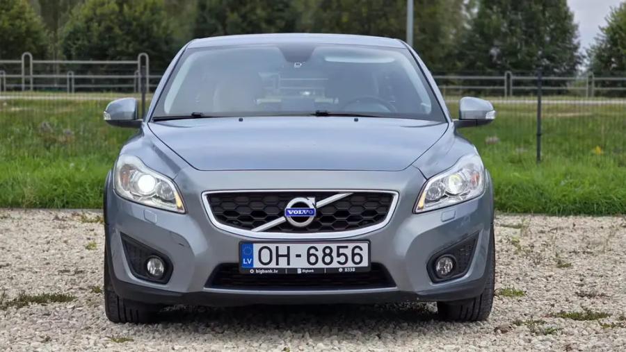 Синий Вольво Ц30 2011 в Елгава, объемом двигателя 1.60 л и пробегом 245 тыс. км за 3990 €, фото 6 на AUTOMOTO.COM.LV
